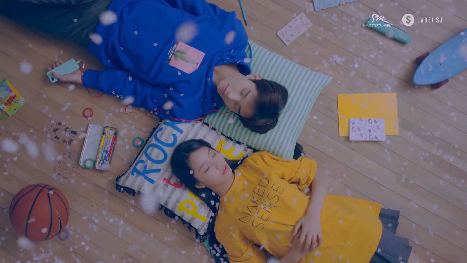 [MODEL] Yesung – ‘Paper Umbrella (예성 ‘봄날의 소나기)’ starring JUNGWOO – NCTzen BASIC