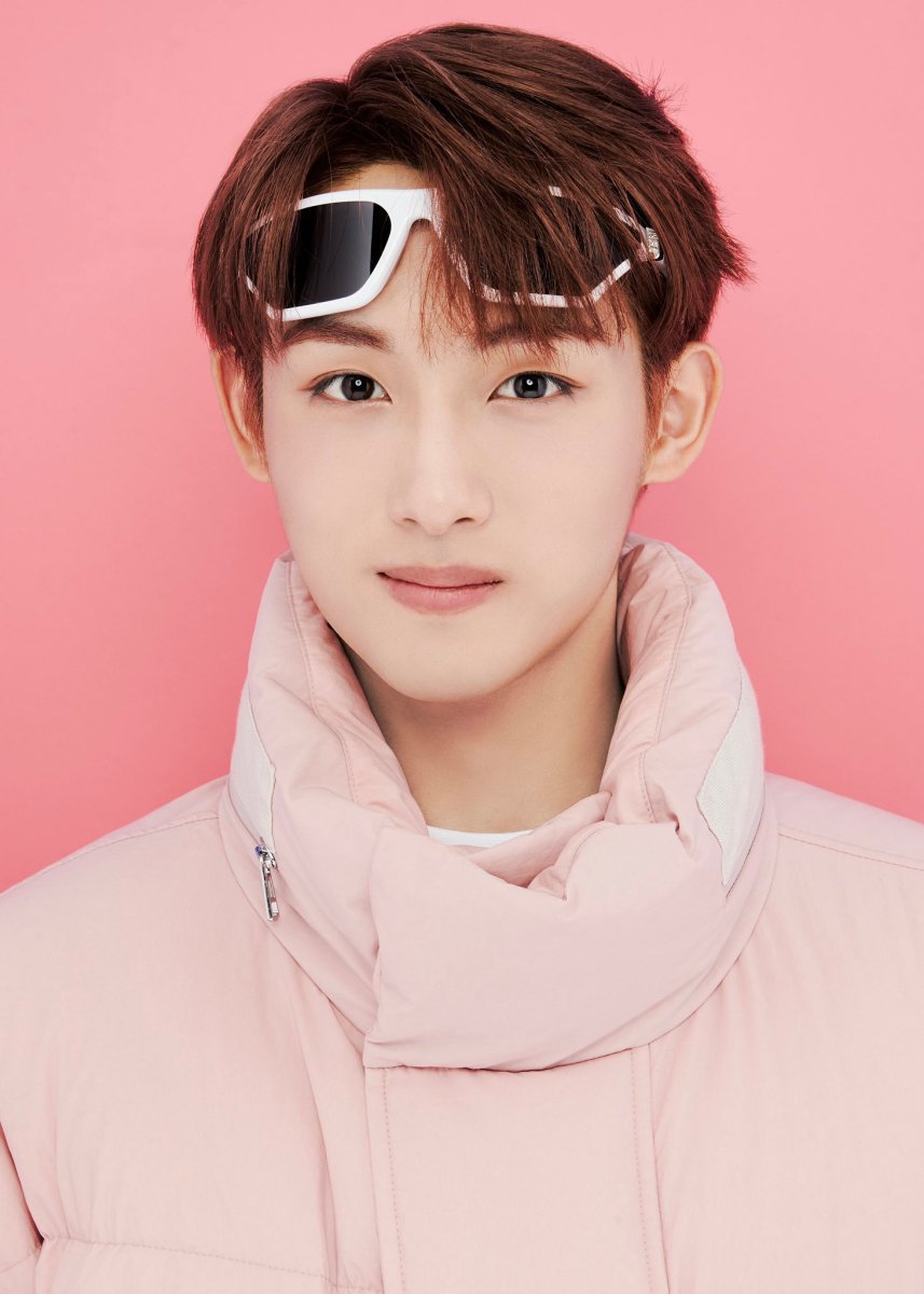 [TEASER] NCT ‘2022 Winter SMTOWN : SMCU PALACE’ – WINWIN – NCTzen BASIC