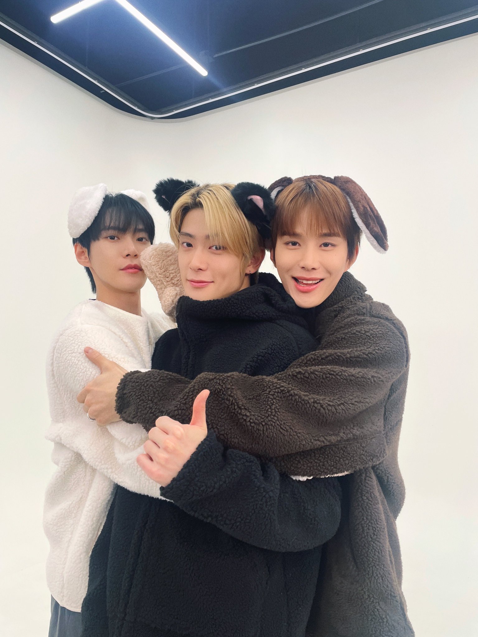 [CONTENT] NCT DOJAEJUNG : Perfume – NCTzen BASIC