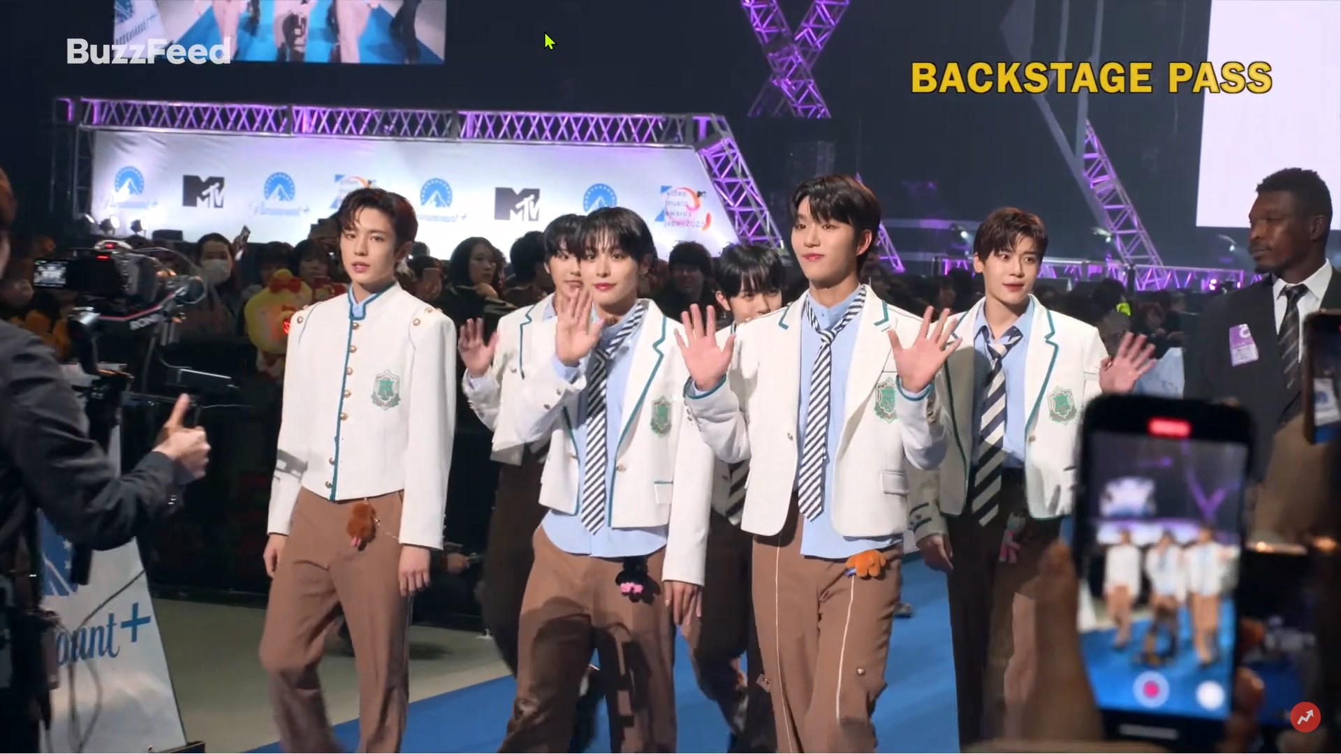 [INTERVIEW] NCT NEW TEAM : Hands Up – NCTzen BASIC