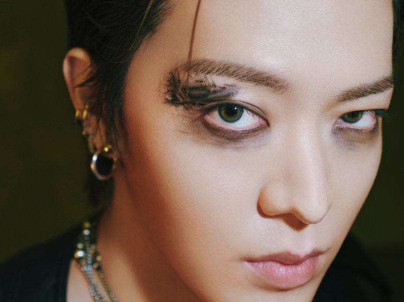 💿 YUTA 1st Single – Twisted Paradise – NCTzen BASIC